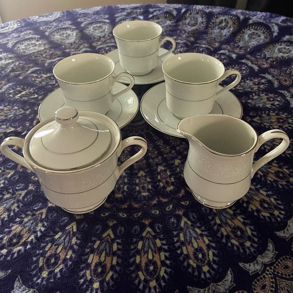 Salem China Company | Other | Salem China Co Translucent Fine China ...